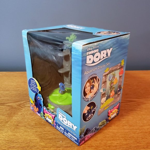 Disney | Toys | Disney Pixar Finding Dory Squishy Pop Aquarium Display ...